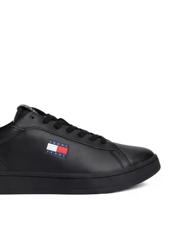 Tommy Hilfiger Logo Patch Sneakers