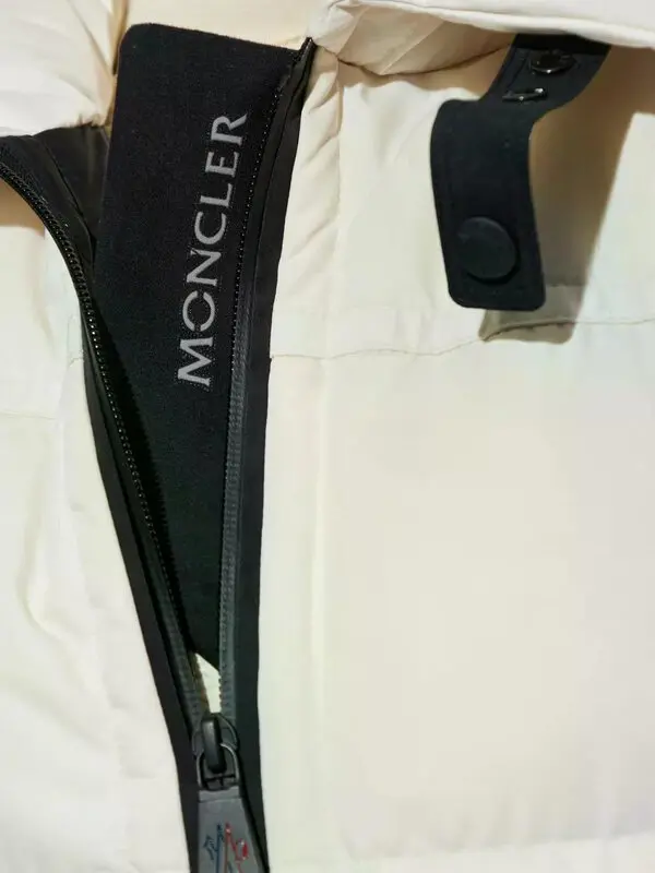Moncler Padded Gilet - Neutrals
