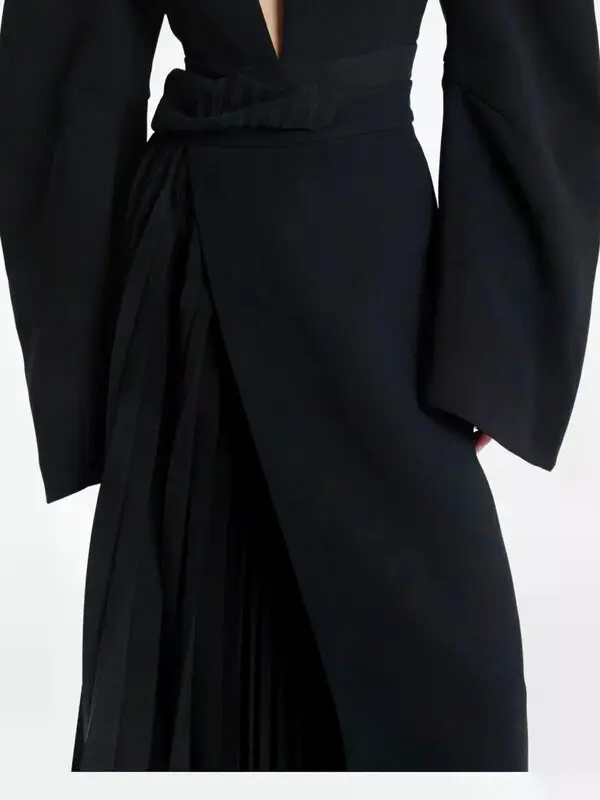 A.W.A.K.E. Mode Pleated Insert Skirt