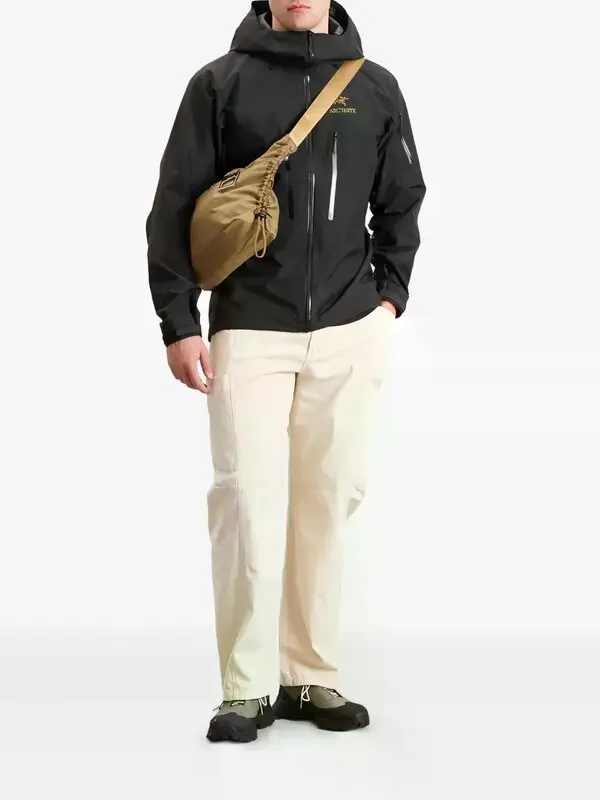 Arc'teryx Alpha Sv Hooded Zip-up Jacket - Black