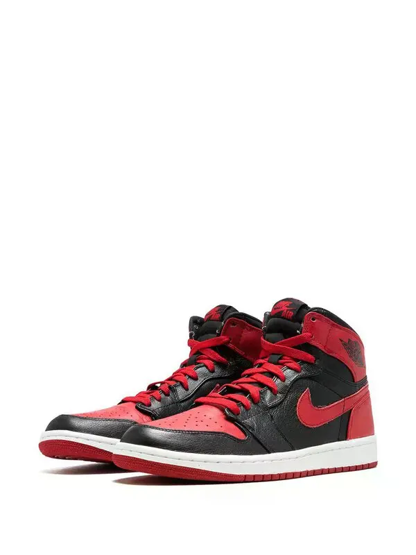 JORDAN 1 Retro Sneakers - Black