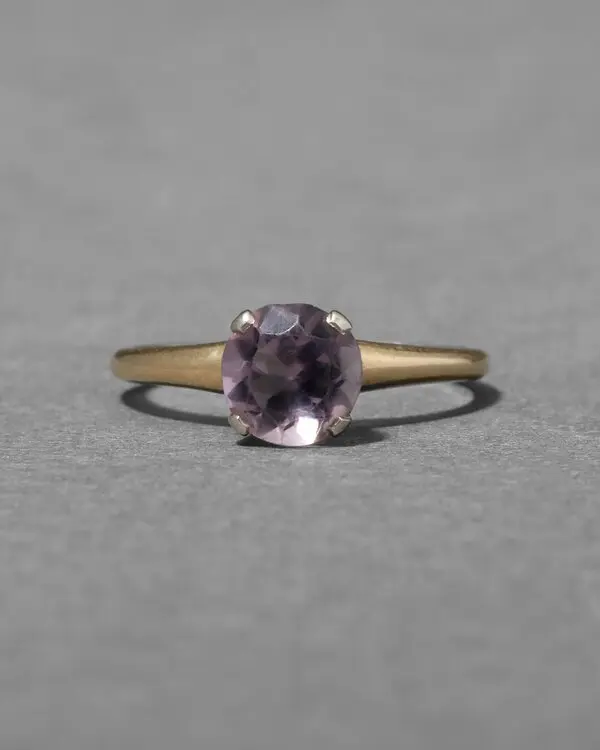 Alexis Bittar 1970s 14k And White Ring With Amethyst Solitaire - Gold