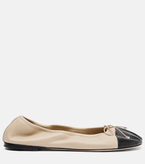CHRISTEN Tabi Leather Ballet Flats - Beige