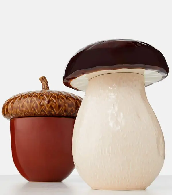 BORDALLO PINHEIRO Gudrun Acorn Large Earthenware Container Claudia Schiffer