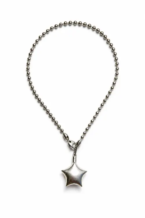 67JEWELRY Puffed Star Chain Necklace