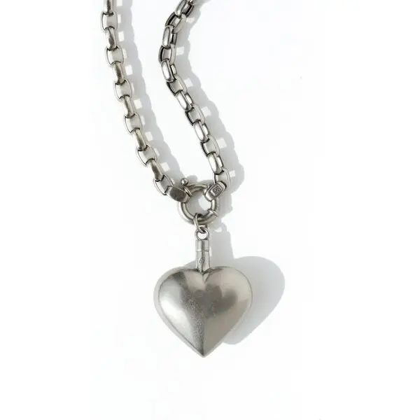 67JEWELRY Puffed Heart Paperclip Necklace - Silver