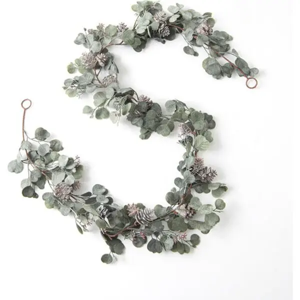 DARBY CREEK TRADING Candlelit Eveningsfaux Dusty Silver Dollar Eucalyptus & Pinecone Christmas Mantel Garland - Green