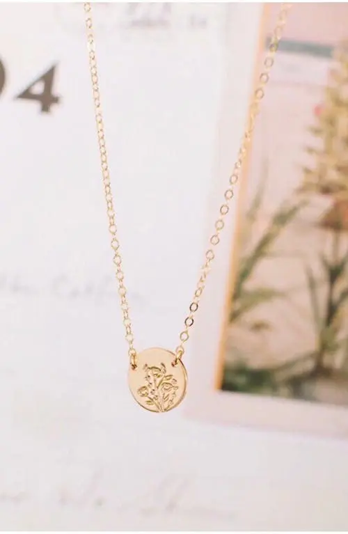 MADE BY MARY Wild Blooms Mini Zola Disc Necklace - Silver