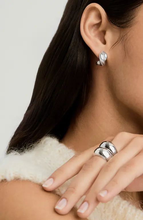 Mejuri Brioche Hoop Earrings - Sterling Silver