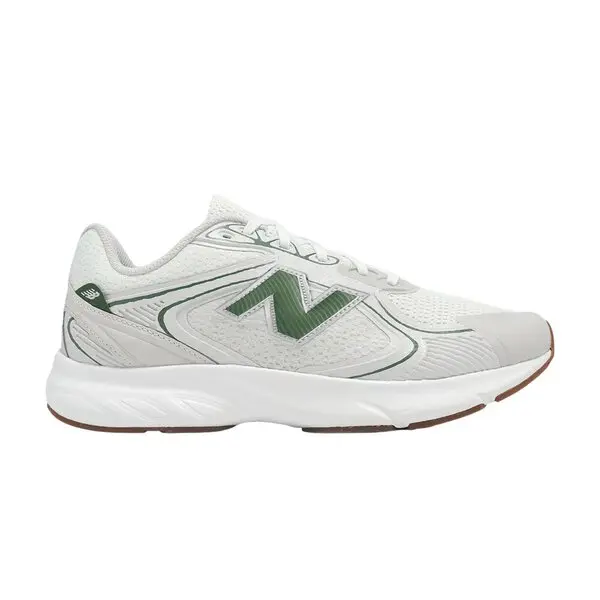 NEW BALANCE Fresh Foam Amaste Wide Sneakers