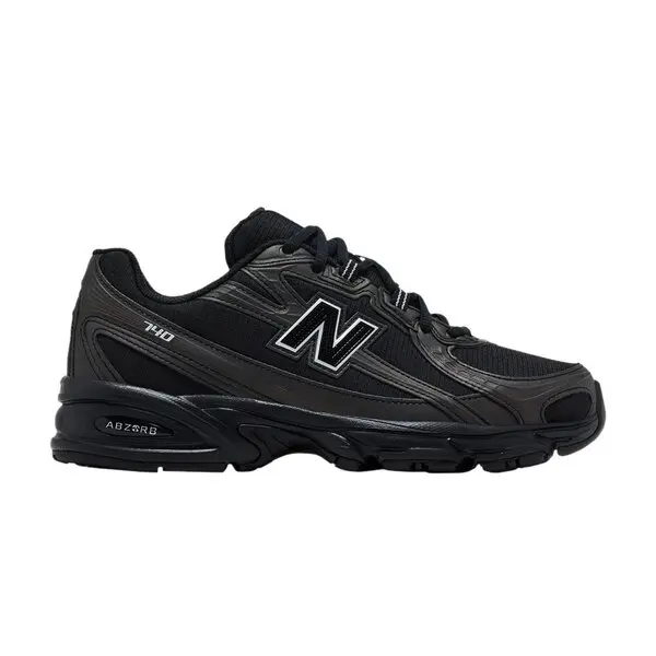 NEW BALANCE 740 Sneakers - Black