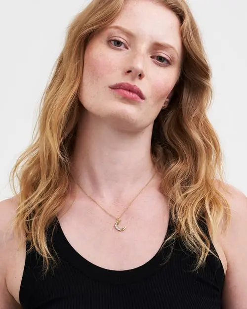 FABLE ENGLAND Nightshade Moon Pendant Necklace - Gold
