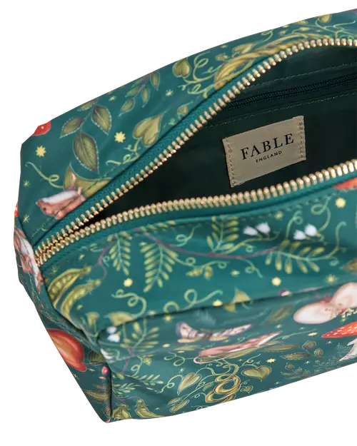 FABLE ENGLAND Into The Woods Travel Pouch