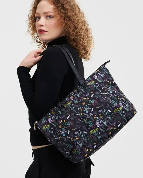 FABLE ENGLAND Wilderness Large Grab Tote