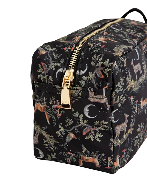 FABLE ENGLAND A Night's Tale Woodland Pouch