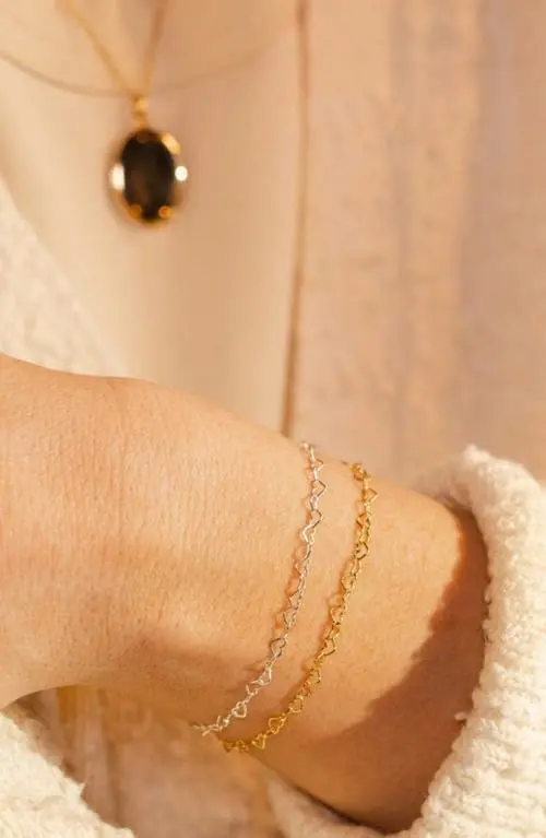 MADE BY MARY Heart Chain Link Bracelet - Gold Filled