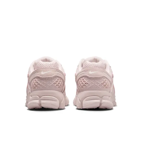 Nike Zoom Vomero Sneakers With Reflective Accents
