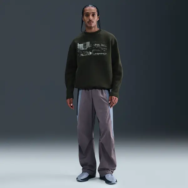 Nike Tech Fleece Crew With Reflective Accents