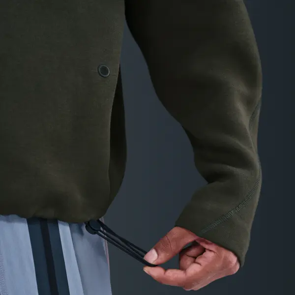 Nike Tech Fleece Crew With Reflective Accents