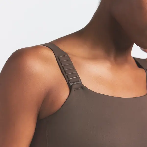 Nike Skims Matte Wide-strap Bra
