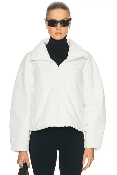 Beyond Yoga Warm Up Puffer Jacket - Glacier
