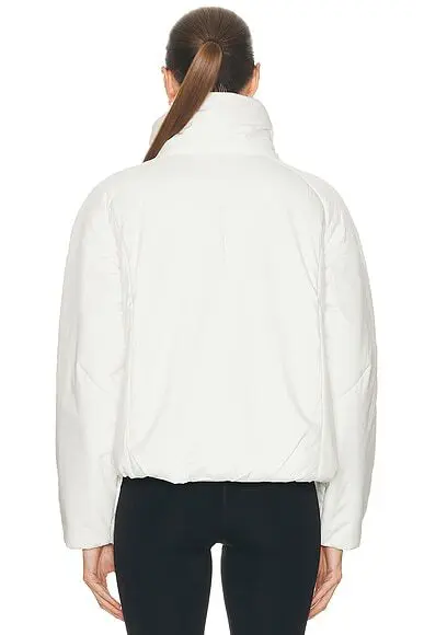 Beyond Yoga Warm Up Puffer Jacket - Glacier