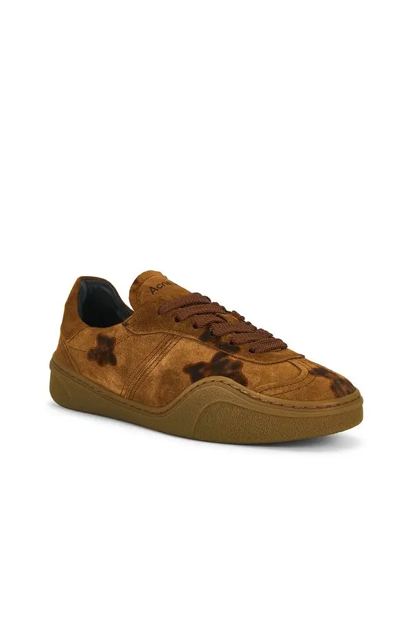 Acne Studios Bars Bear Print Sneakers - Rust Brown
