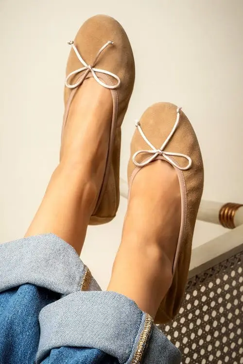 MENINA STEP Sofia Elastic Suede Ballet Flat