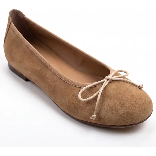 MENINA STEP Sofia Elastic Suede Ballet Flat - Camel