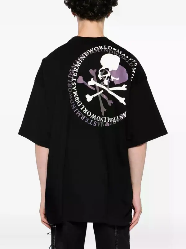 MASTERMIND WORLD Skull Graphic T-shirt