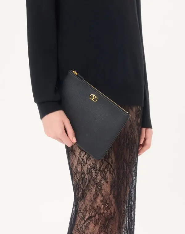 Valentino Garavani Vlogo Signature Grainy Calfskin Clutch - Black
