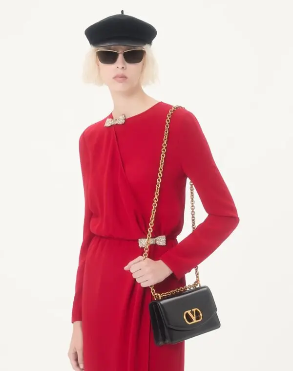 Valentino Garavani Vain Small Shoulder Bag - Black