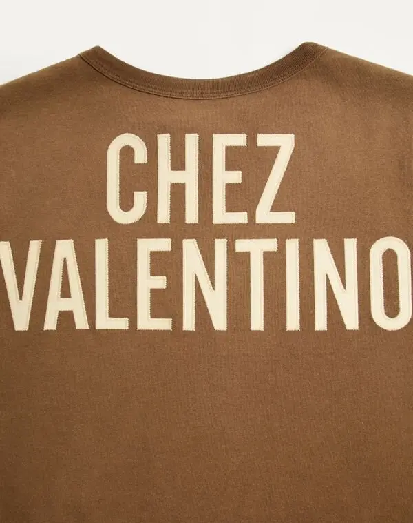Valentino Garavani Cotton T-shirt With Chez Print - Hazelnut