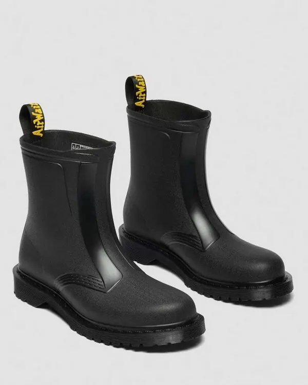 Dr. Martens 1460 Waterproof Pull-on Boots