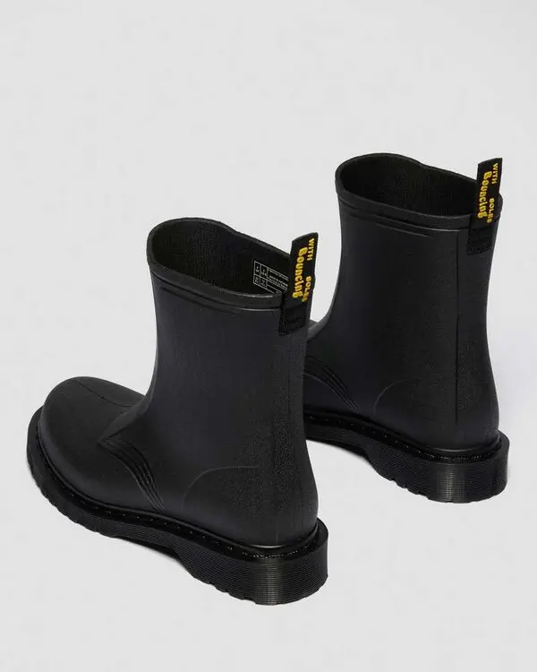 Dr. Martens 1460 Waterproof Pull-on Boots