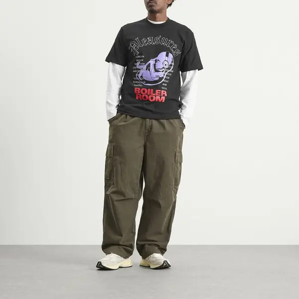 PLEASURES X Boiler Room Headphone T-shirt