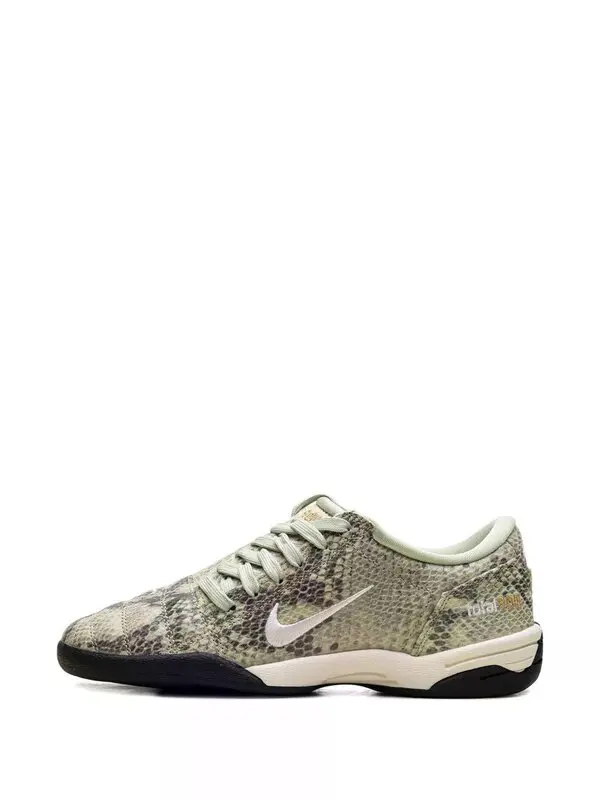 Nike Total 90 Lace-up Sneakers - Neutrals