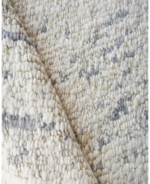 EXQUISITE RUGS Borelli 4749 Area Rug 2'x3