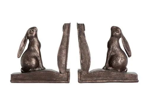 STORIED HOME Decorative Rustic Resin Rabbit On Book Bookends