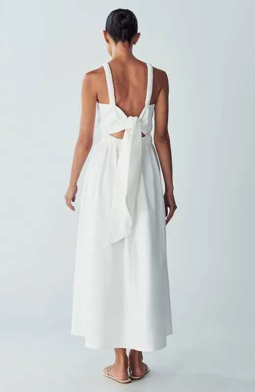 WILLA Liliana Fit-and-flare Maxi Dress - White