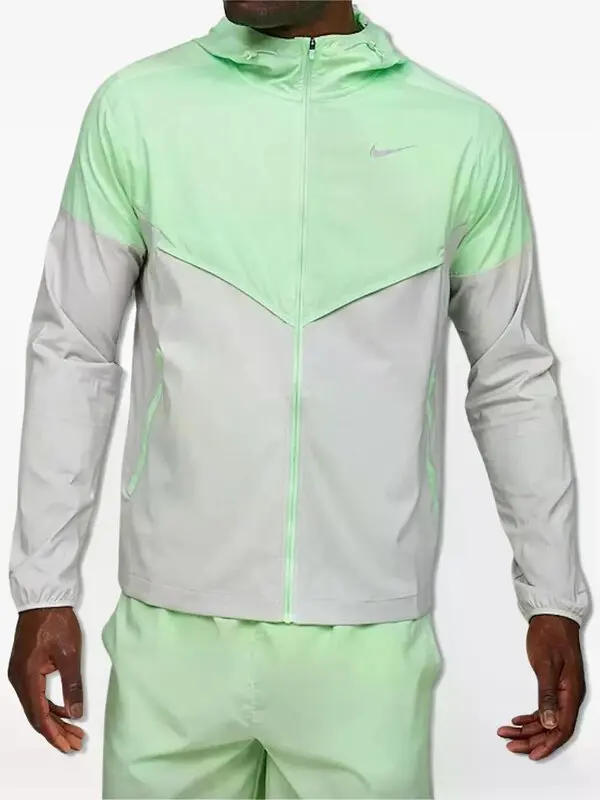 Nike Packable Windrunner Water-repellent Jacket