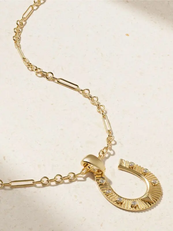 FOUNDRAE Protection Horseshoe Diamond Necklace - Gold
