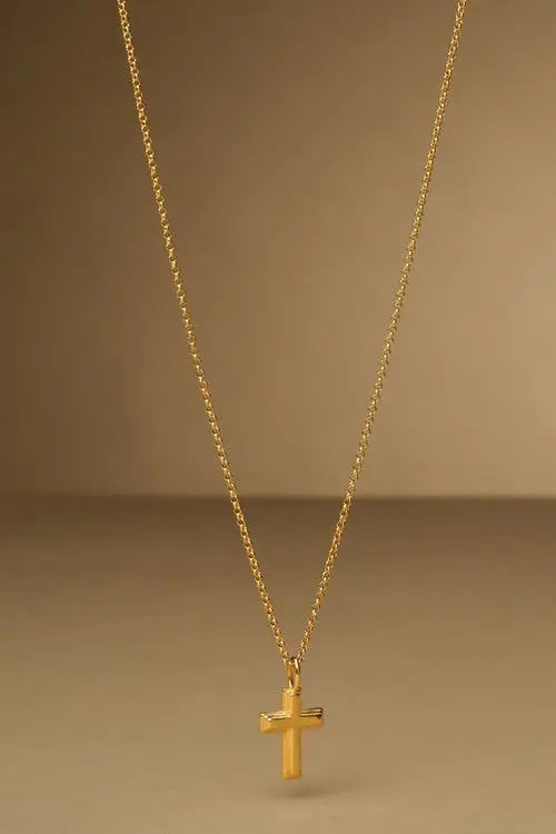 KATIE LOXTON 18k Pvd Coating Cross Pendant Necklace