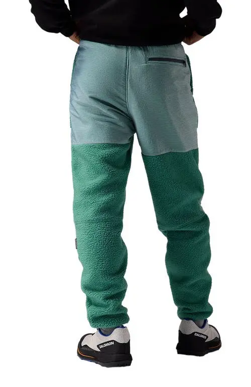 BACKCOUNTRY Wander Pile Fleece Pant - Gearhead Green