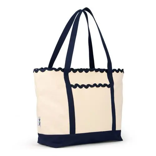 AME & LULU Court To Coast Tote