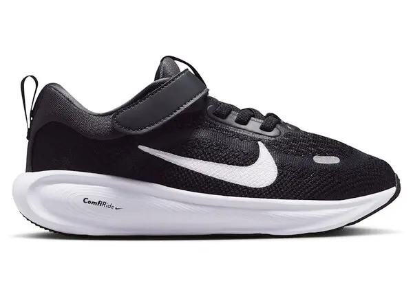 Nike Stellar Ride Athletic Sneakers