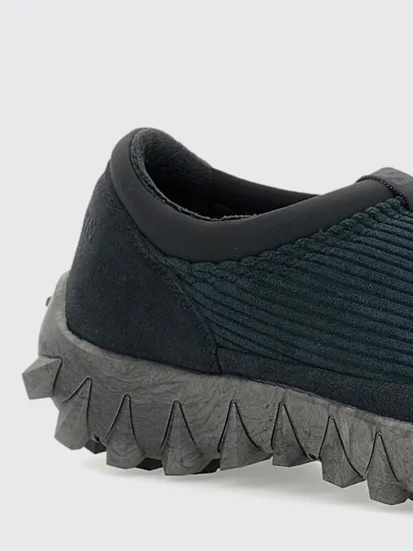 SALOMON Slip-on Sneakers