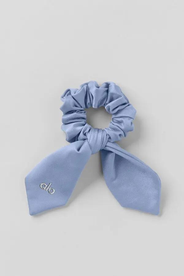 Alo Yoga Airlift Rhythm Scrunchie - Winter Frost