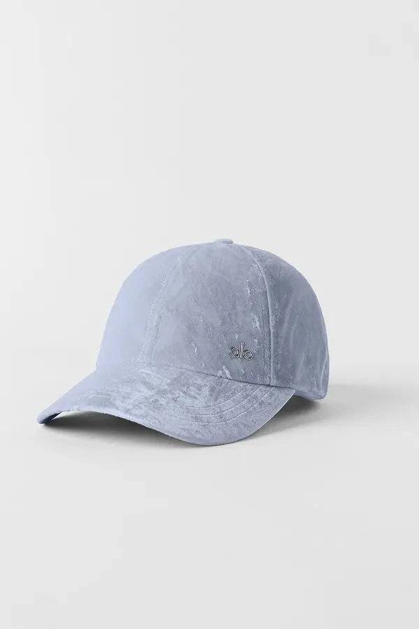Alo Yoga Velvet Baseball Cap - Winter Frost