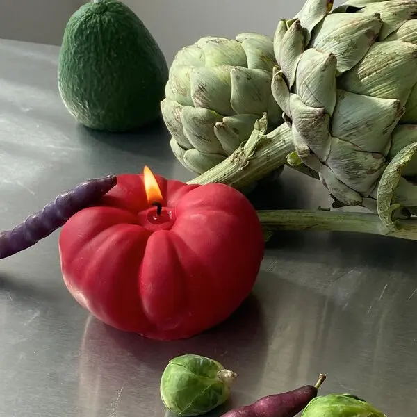 SCANDLES Jumbo Heirloom Tomato Candle